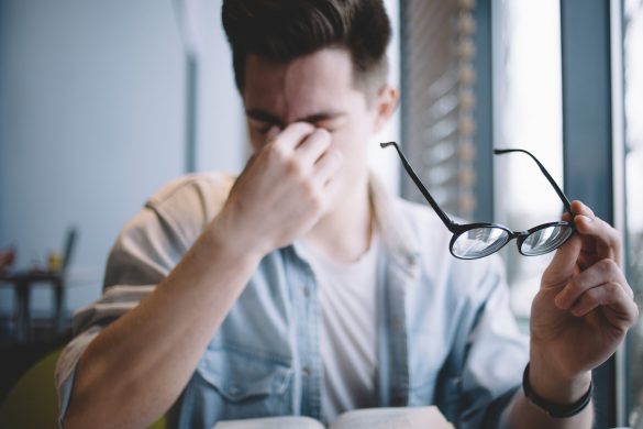 Crusty Eyes in the Morning - What to Do About that Sticky Mucus ...