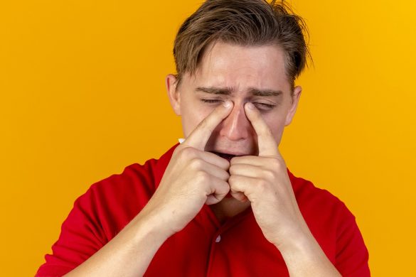 Why Do You Get Scabs in Nose & What to Do About It? - Healthwire